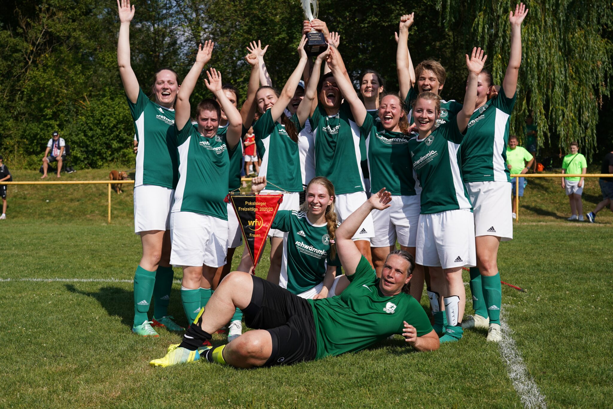 Neuling gewinnt württembergisches Pokalfinale der Freizeitfußball Liga ...