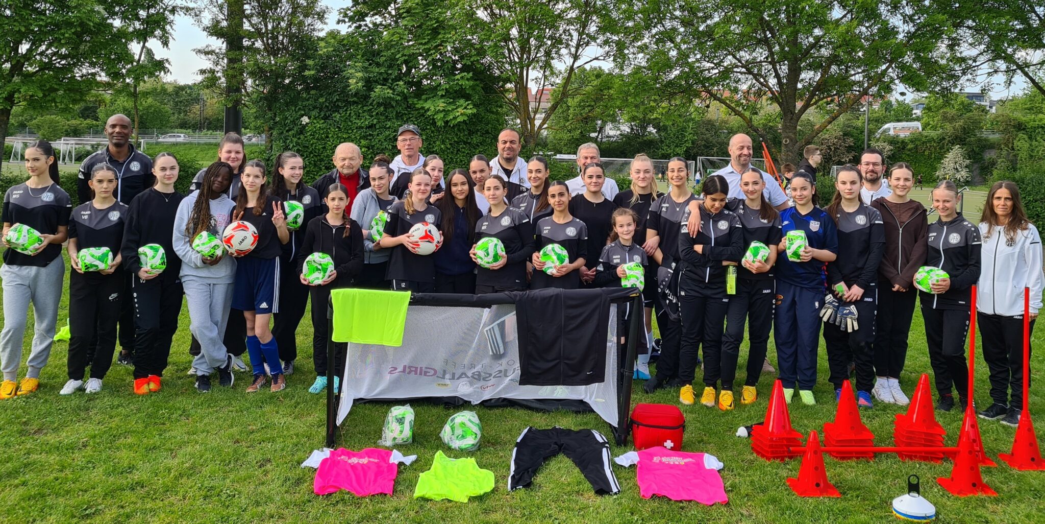 Neuer AOK-Treff FußballGirls geht beim VfB Tamm an den Start ...